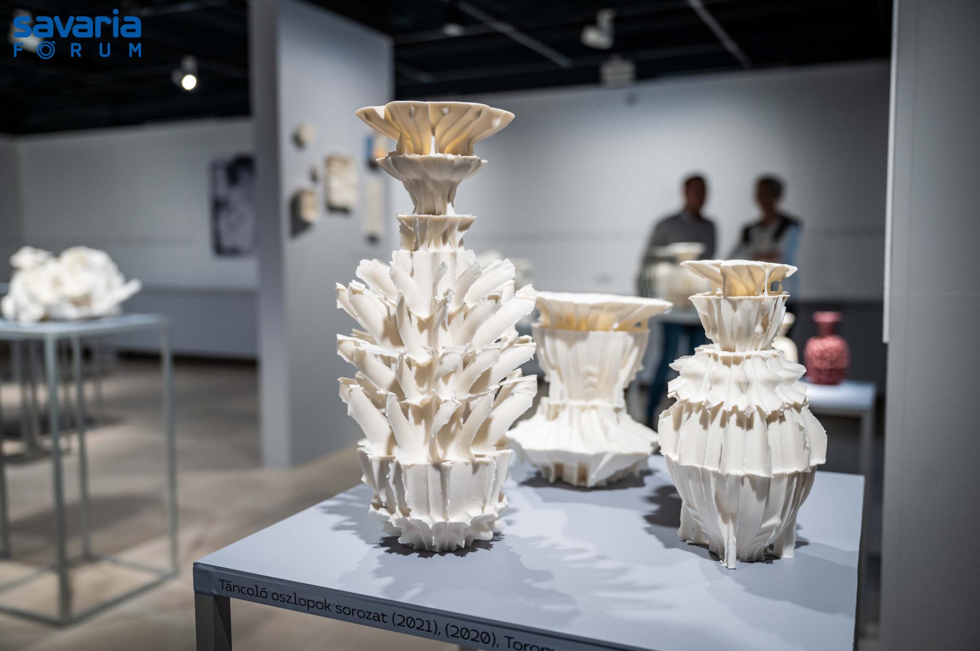 "Mércém a bátorság s a szépség" – Simon Zsolt József alkotásaiból nyílt ...