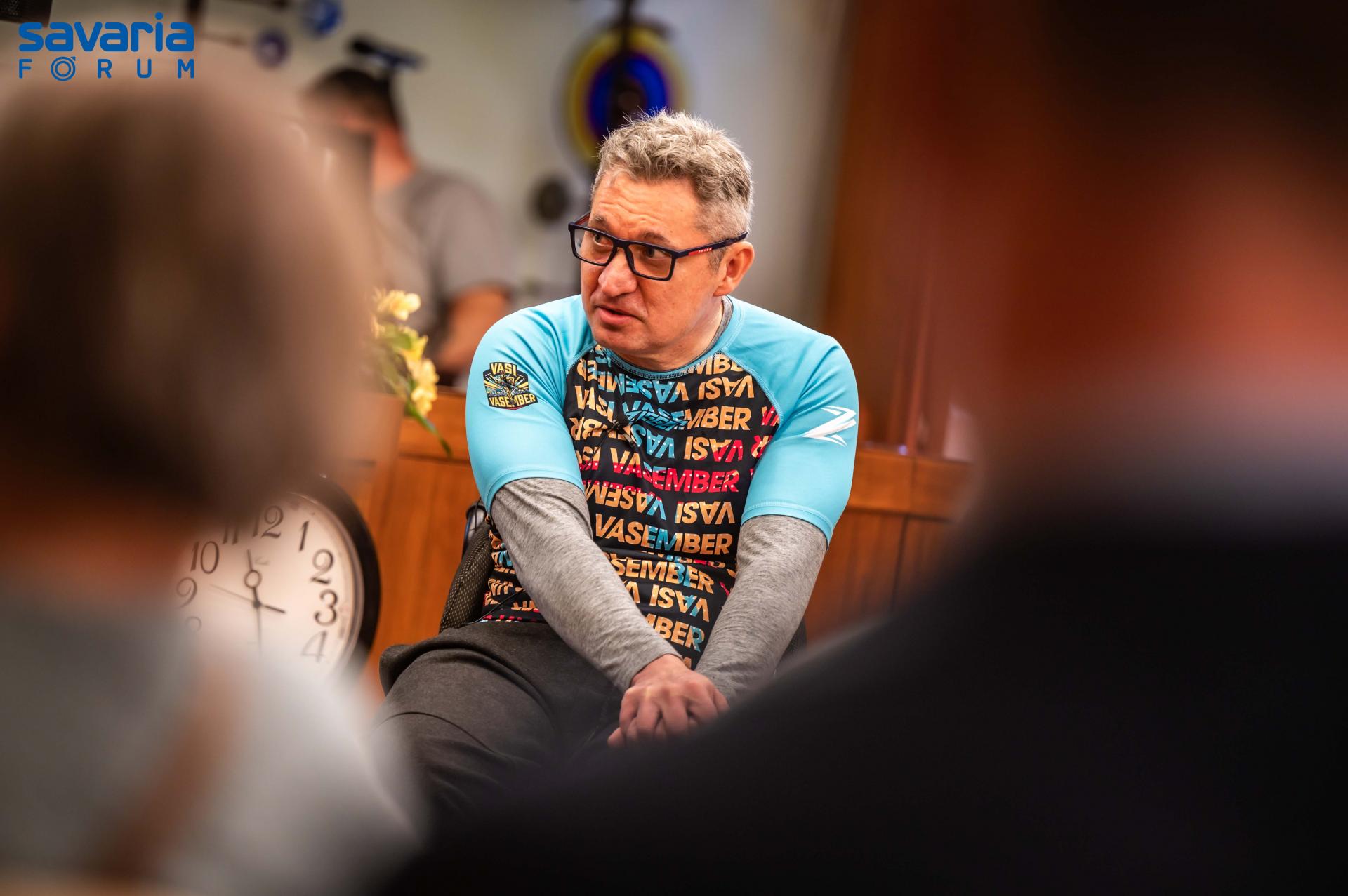 Kitartás, erő, példa: Dr. Varjú Gábor állatorvos, parasportoló volt a ...