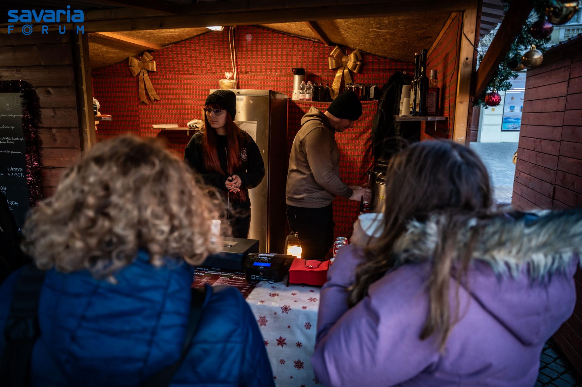 Adventi vásár Szombathely 2025: ugyanazokkal az árakkal és a nagy ...