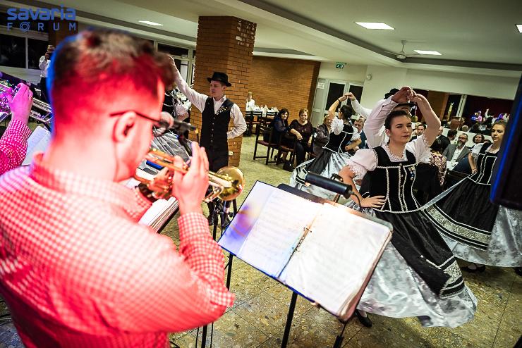 Sváb bál: Polka és walzer szólt hajnalig