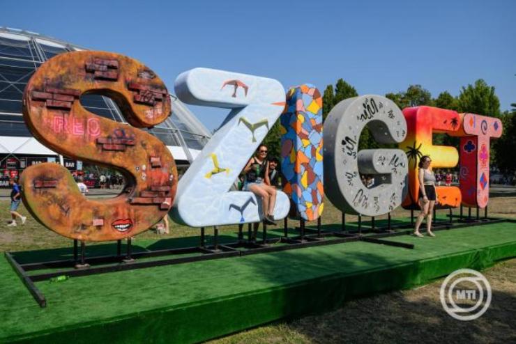 Sziget - Bring Me the Horizon, Zara Larsson, Loyle Carner és Wolf Alice ...