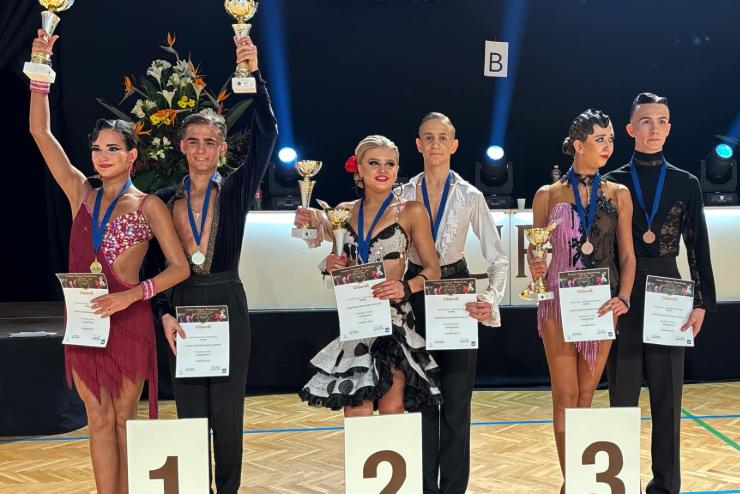 Sikeres évet zárt a Lorigo Táncsport Egyesület, bajnoki címekkel ...