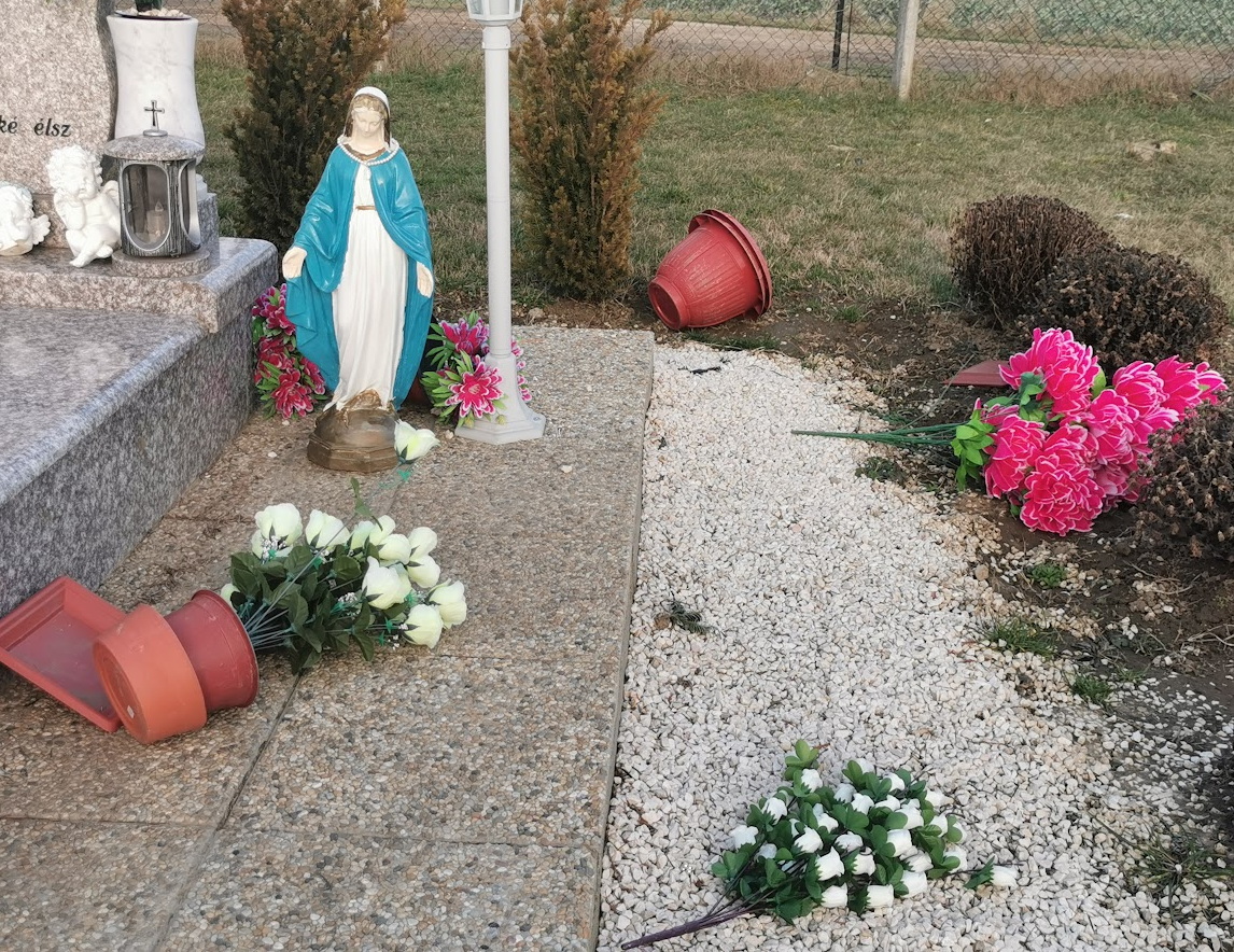 Átrendezte a temetőket a vasárnapi szélvihar